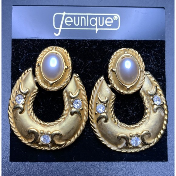 Jeunique | Jewelry | Jeunique Door Knocker Earrings Matte Gold Tone ...